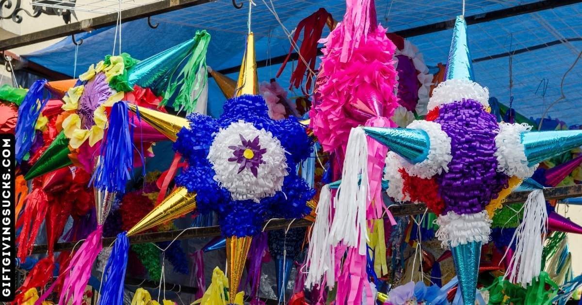 Piñata 101: How to Hang a Piñata and Have a Safe Party ...