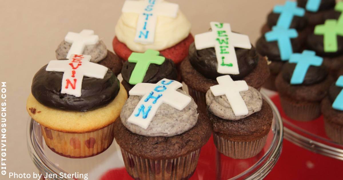 Confirmation Cake Ideas - giftgivingsucks.com