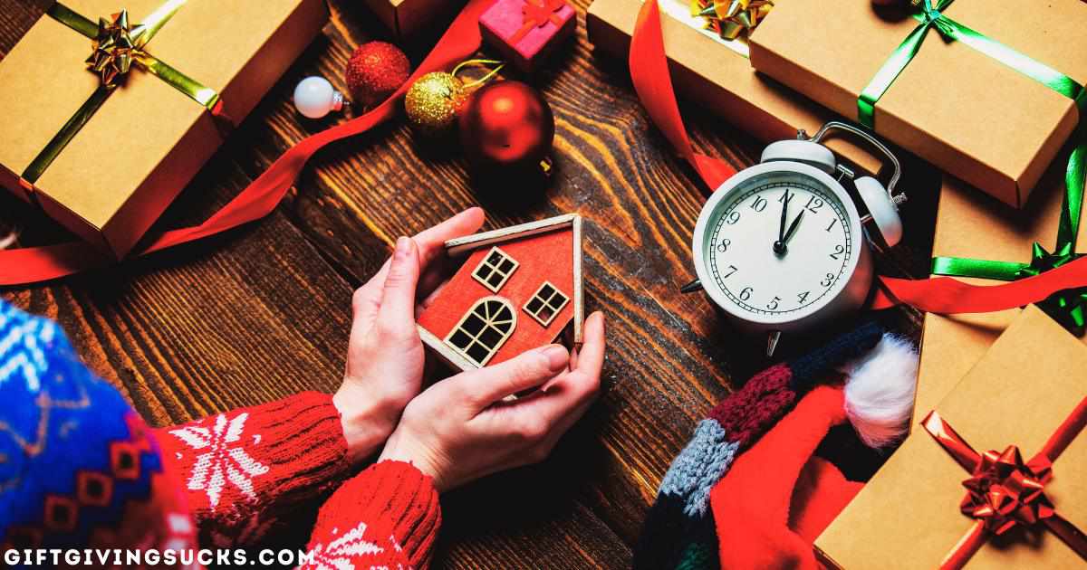 What is a Trinket Box? A Guide to Ridiculously Charming Storage ...